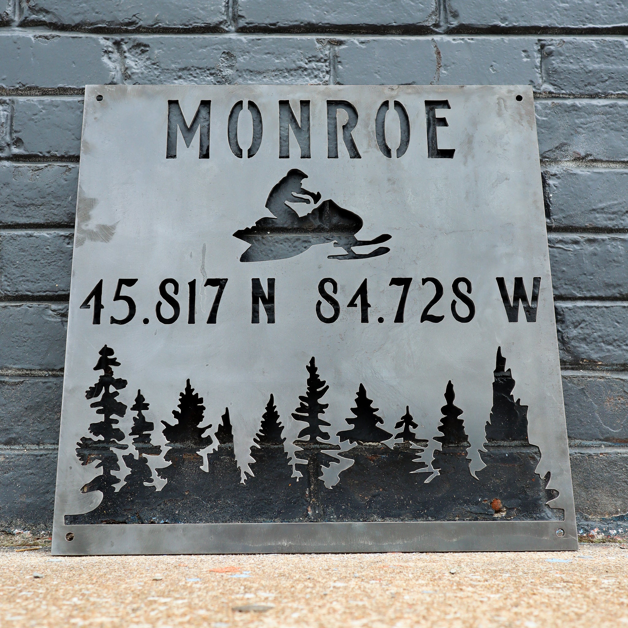 Personalized Snowmobile Porch Signs – Maker Table